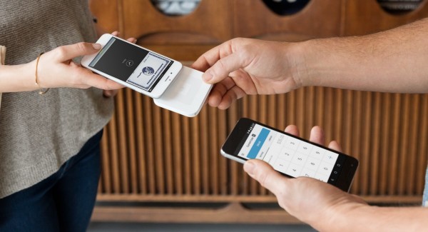 NAB EFTPOS Mobile Review: Affordable, Rolling Contract