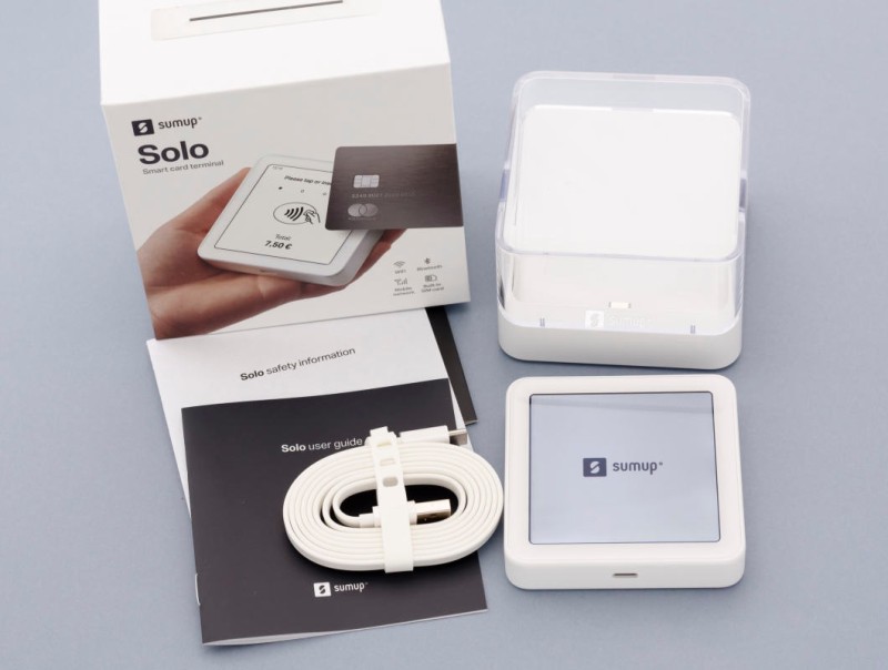 SumUp review (2022) - too cheap to be valuable?